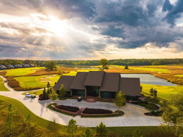 Building a Golf Brand on Social Media: Lessons from Influencers and ...